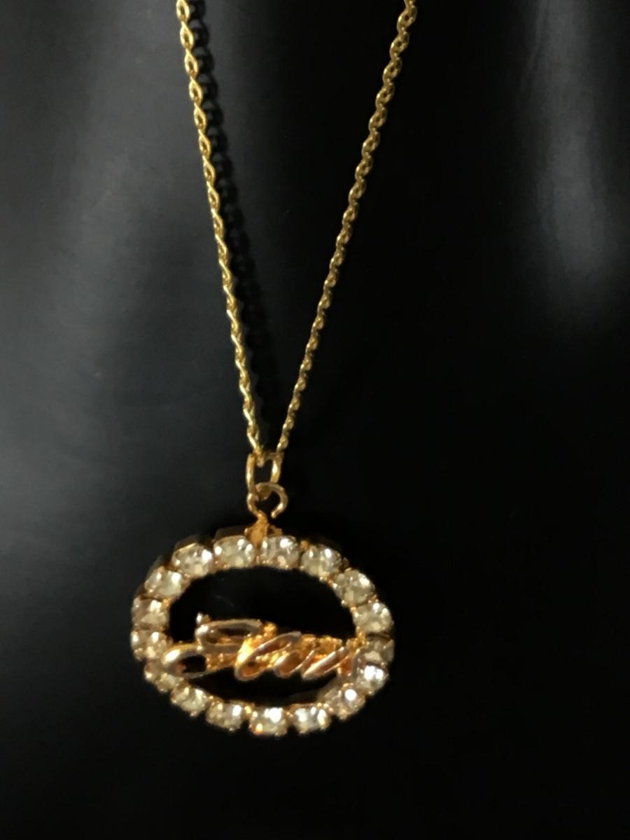 Vintage Elvis Pendant 925 Chain | EstateSales.org