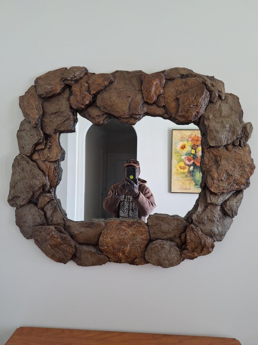 rock mirror | EstateSales.org