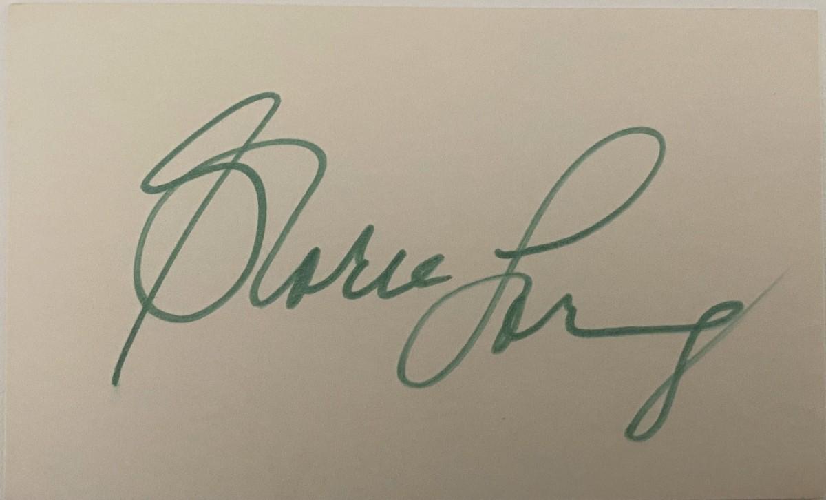 Gloria Loring Signature | EstateSales.org