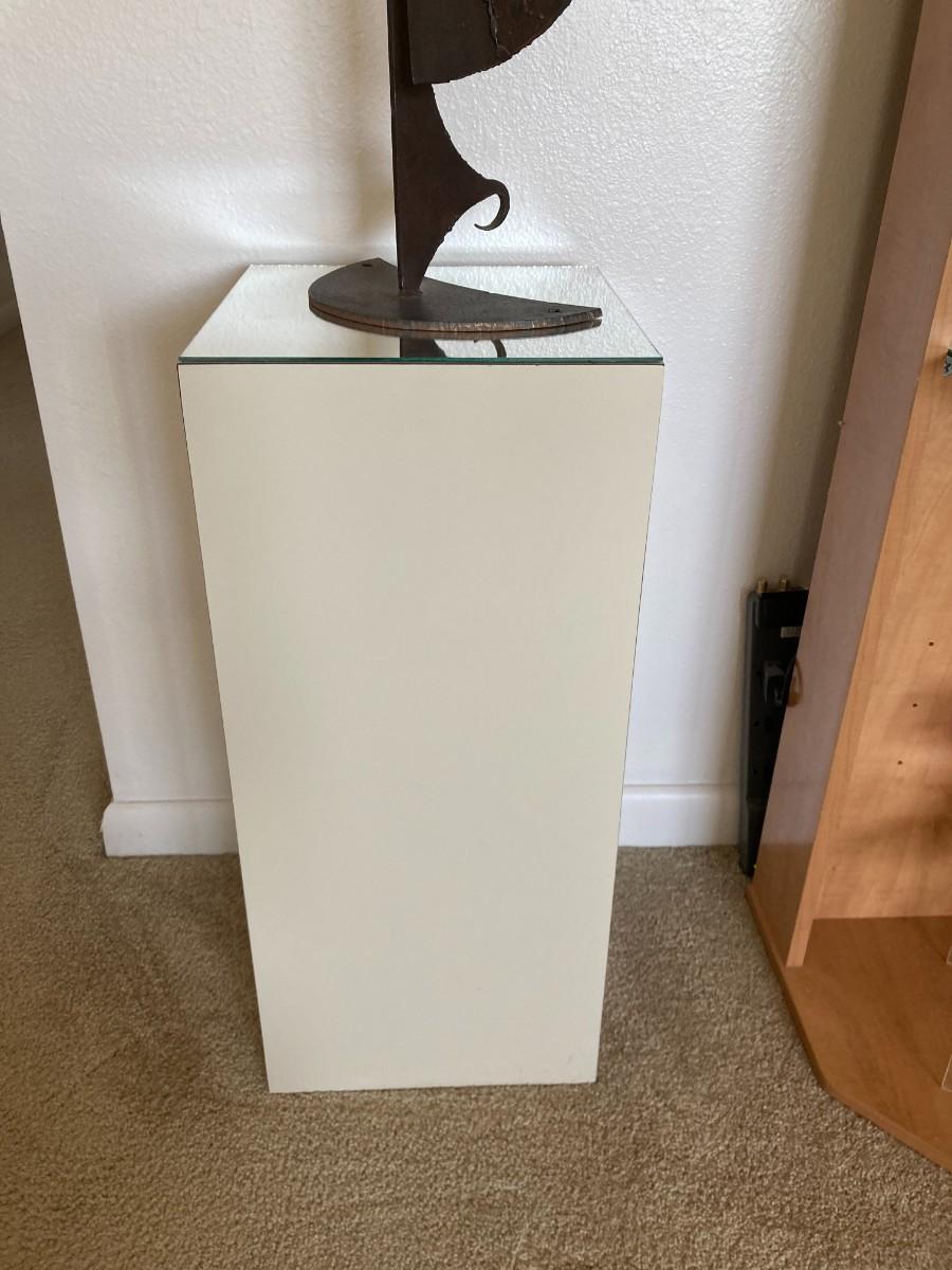 Lot of 2 white laminate pedestals. 1 with mirror top | EstateSales.org
