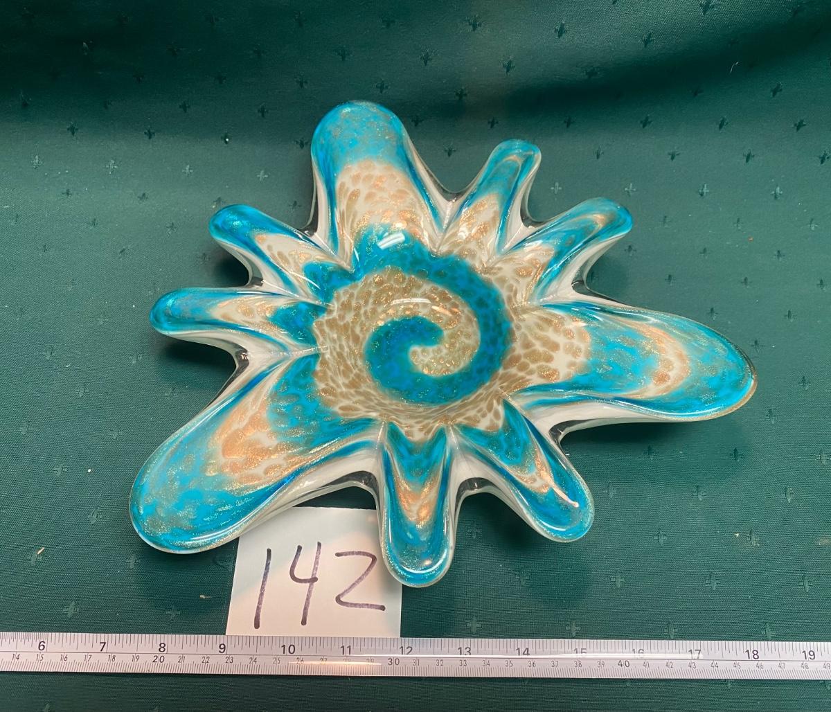 Vintage Art Glass Bowl