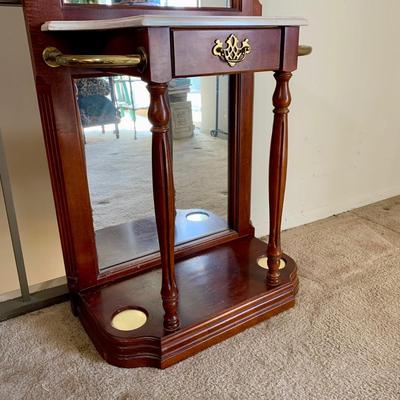LOT 10 L: Pulaski Furniture Co. Mirrored Hall Tree w/ Marble Table Top ...