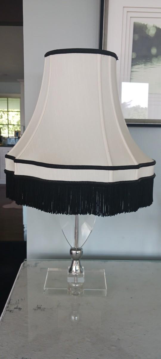 Lamp, lighting | EstateSales.org