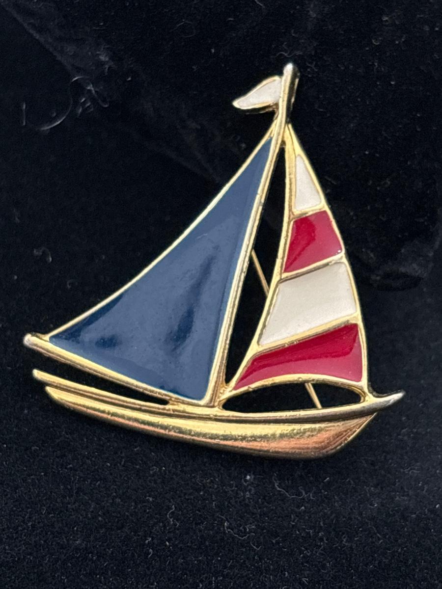 Unusual Vintage Red White Blue Enameled Sail Boat Brooch | EstateSales.org