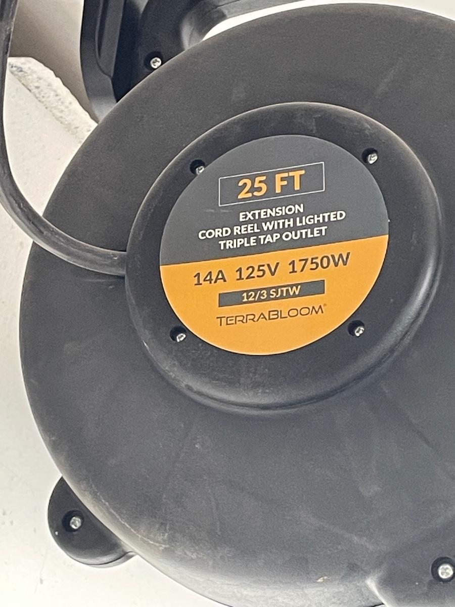 Starting Price Reduced! TerraBloom 25 ft Extension Cord Reel- with ...