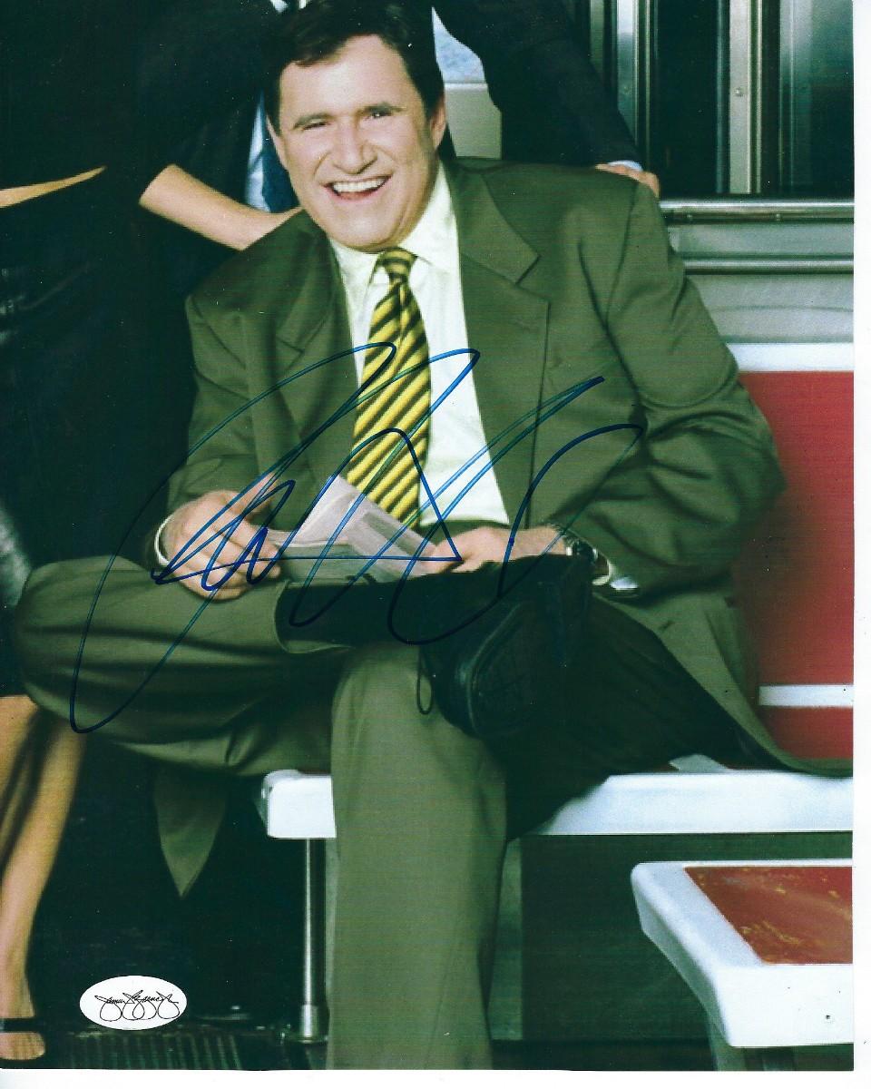 Mad About You Richard Kind signed photo | EstateSales.org