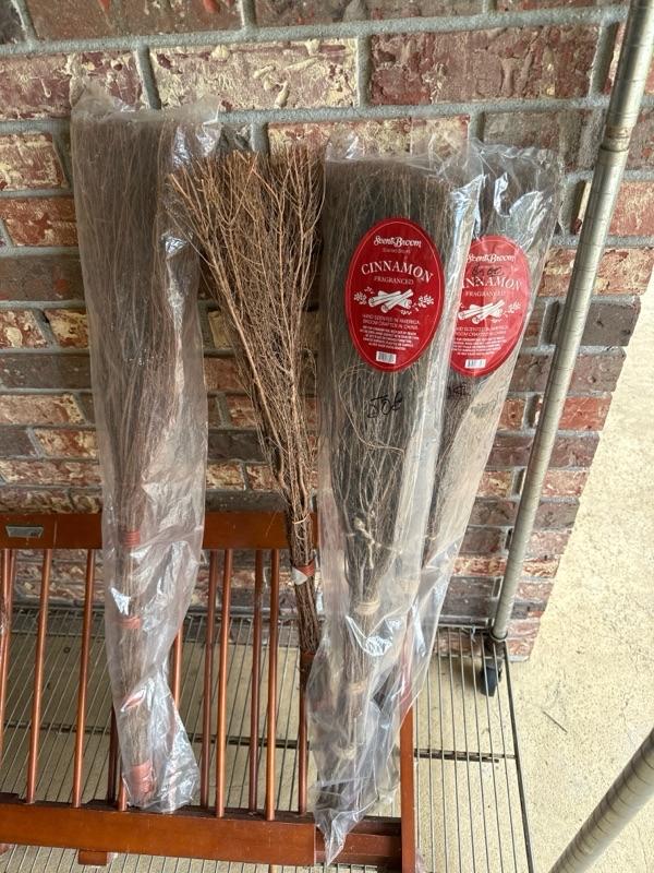 Cinnamon fragranged Scent broom hand scented in America | EstateSales.org