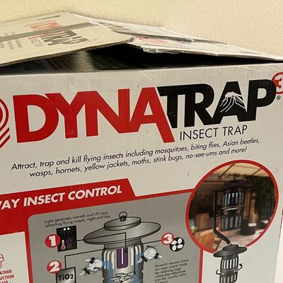 DYNATRAP ~ Insect Trap With Stand ~ NIB | EstateSales.org