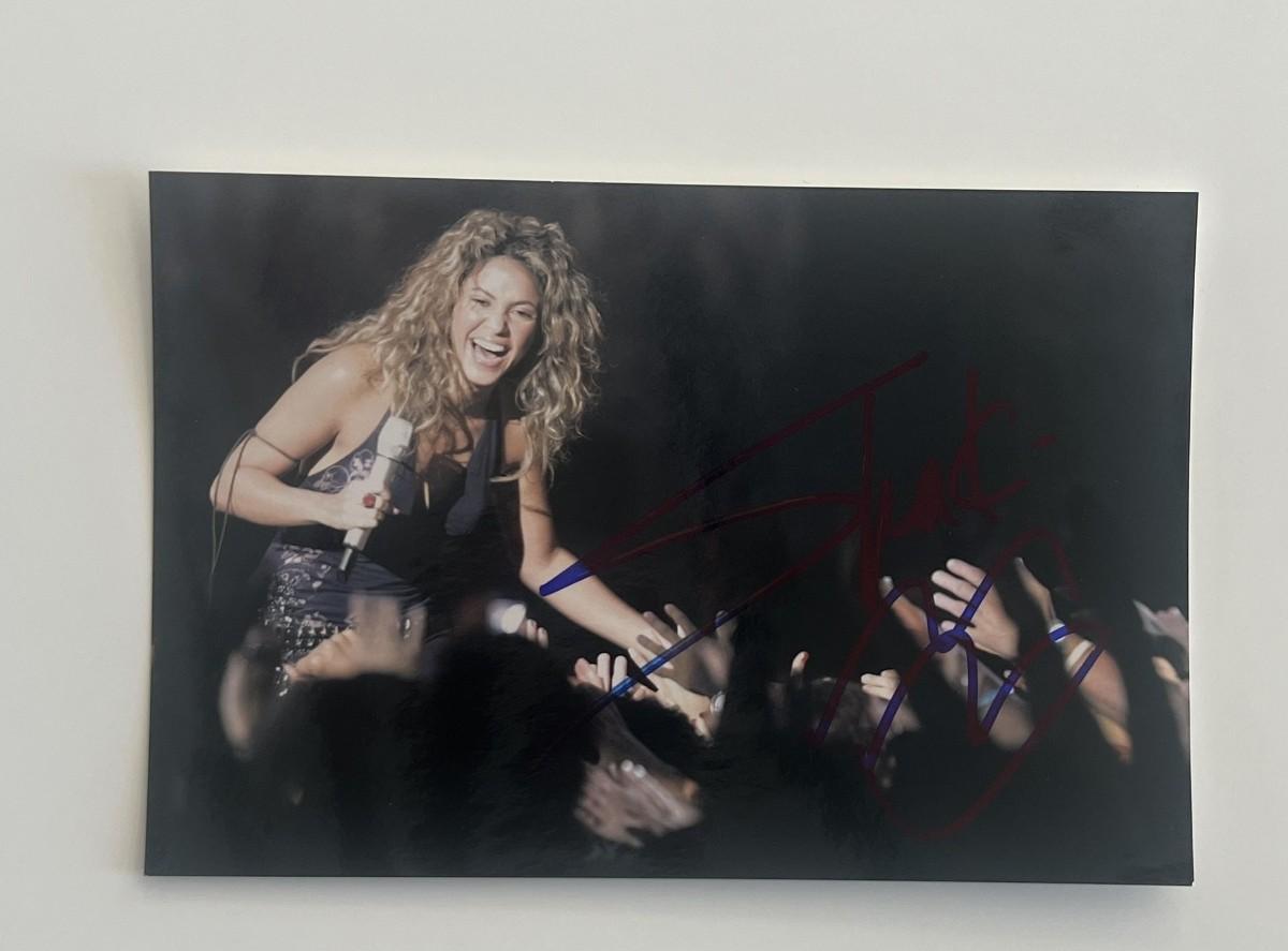 Shakira signed photo | EstateSales.org