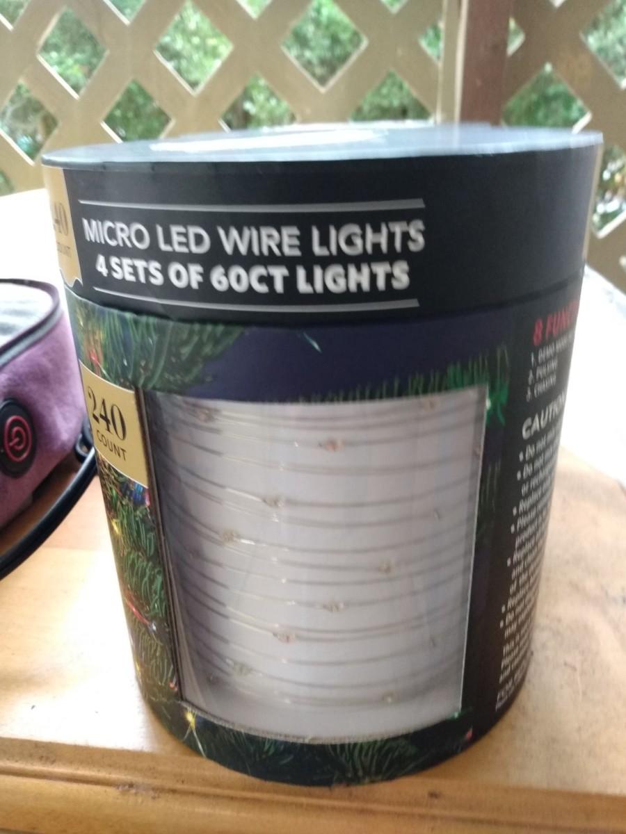 LED wire lights | EstateSales.org