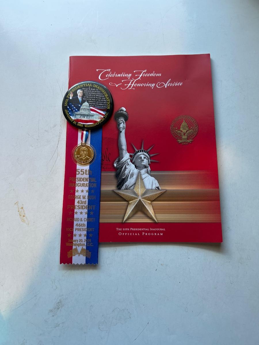 55th presidential inauguration medal | EstateSales.org