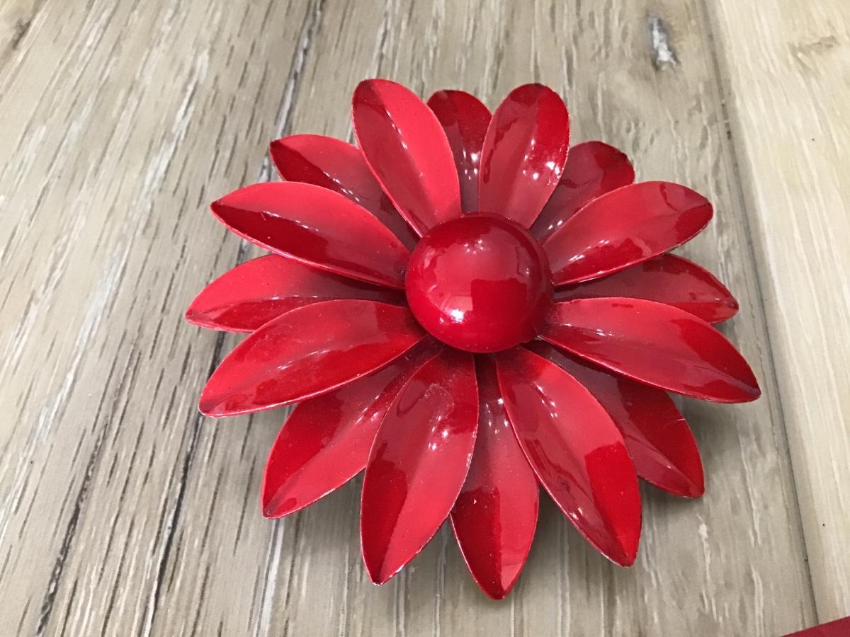 Large Red Metal Vintage Brooch | EstateSales.org