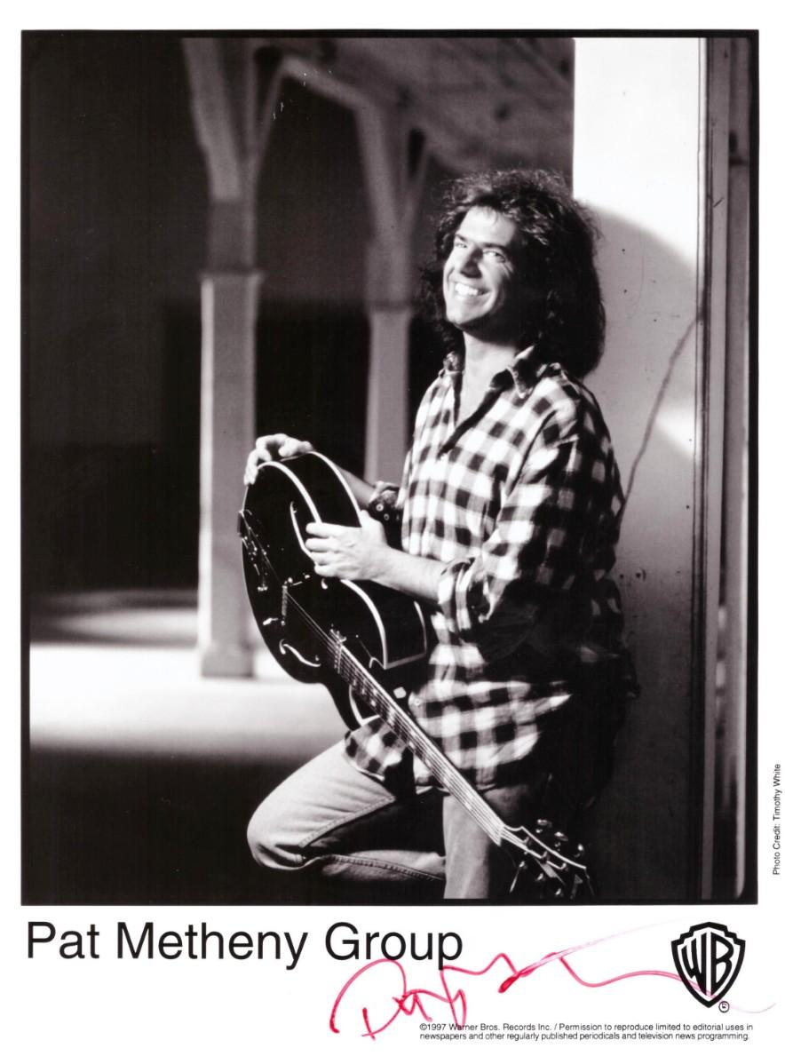 Pat Metheny signed photo | EstateSales.org