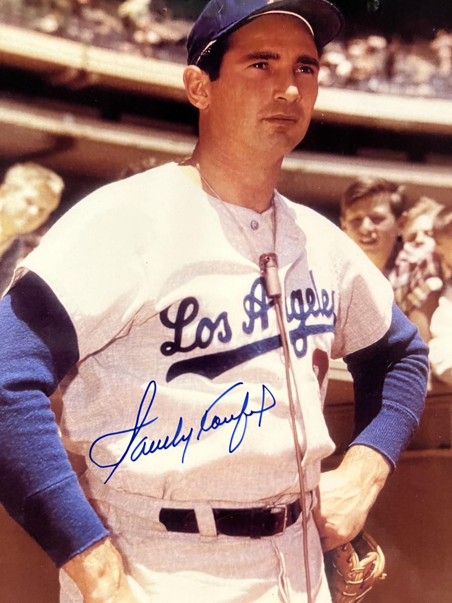 LA Dodgers Sandy Koufax signed photo | EstateSales.org