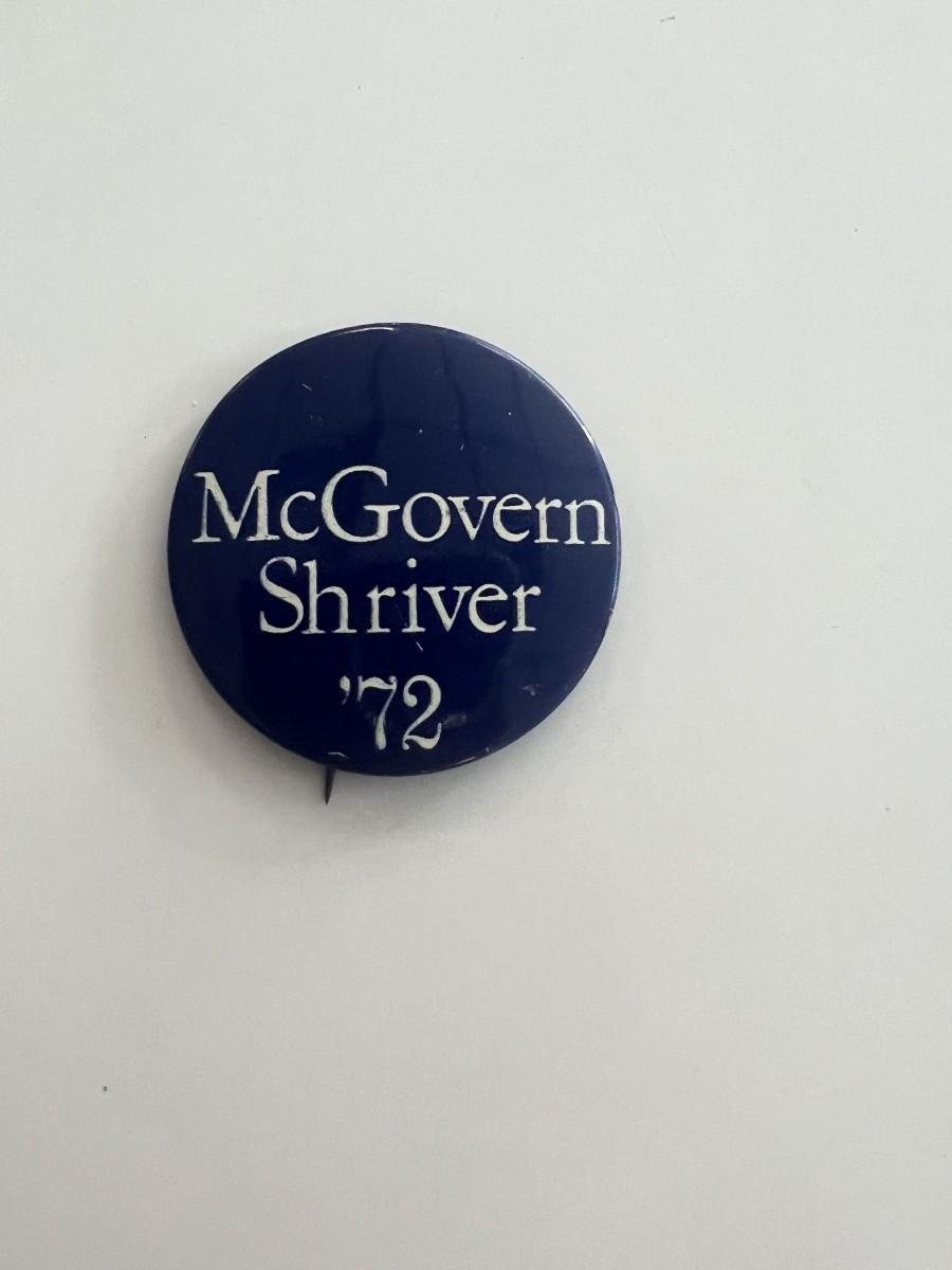 1972 McGovern Shriver political pin | EstateSales.org