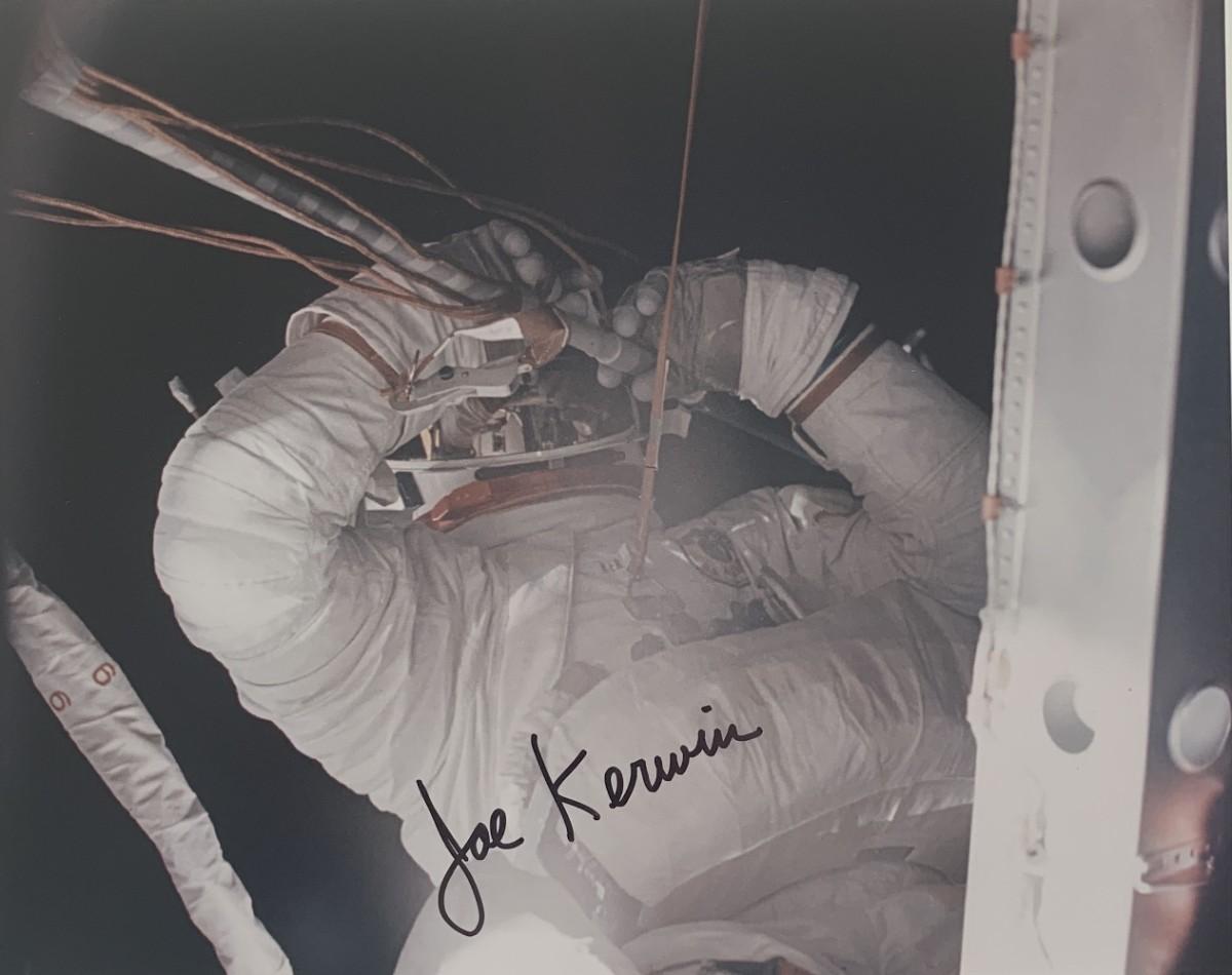 Skylab 2 Astronaut Joe Kerwin signed photo | EstateSales.org