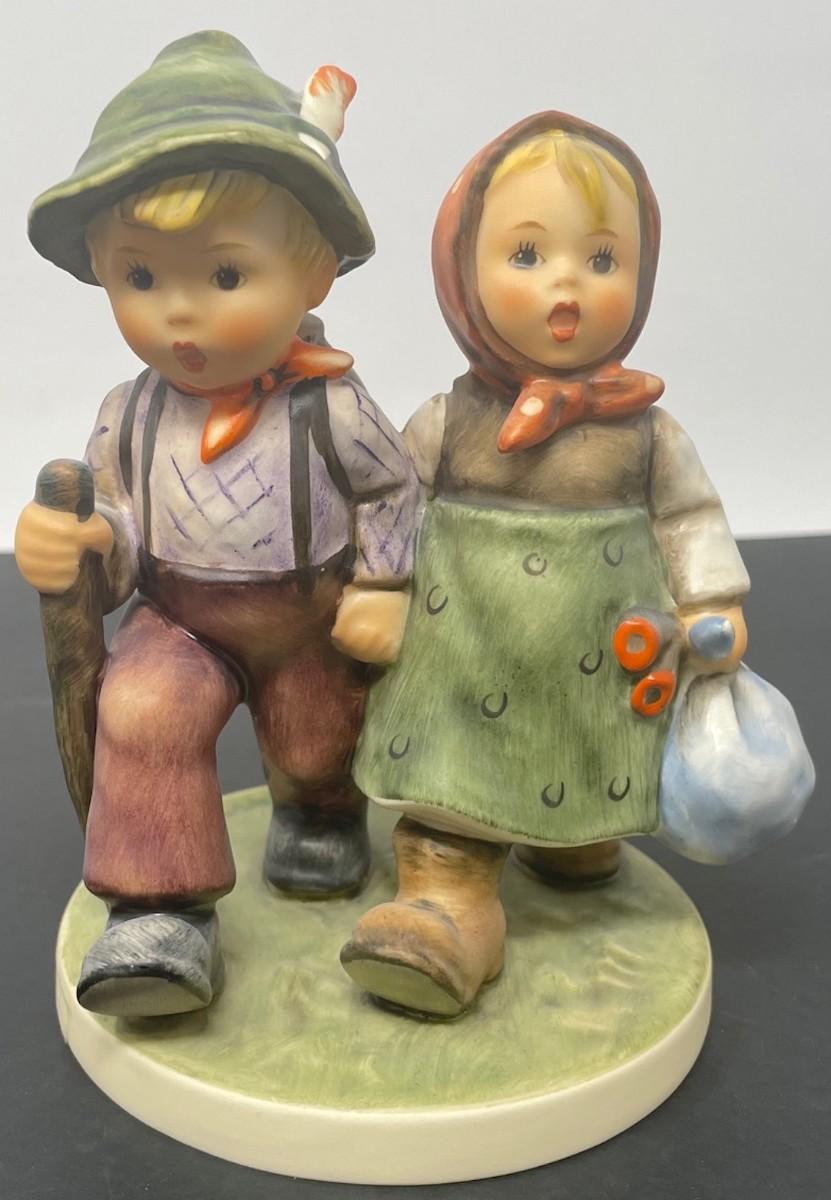 Goebel Hummel GOING HOME Figurine Yr. 1977 | EstateSales.org