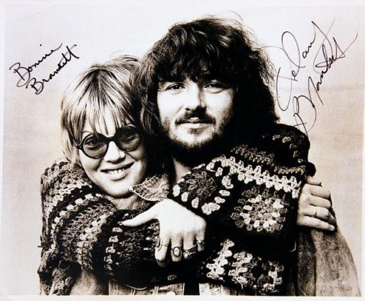Delaney Bramlett & Bonnie Bramlett signed promo photo | EstateSales.org