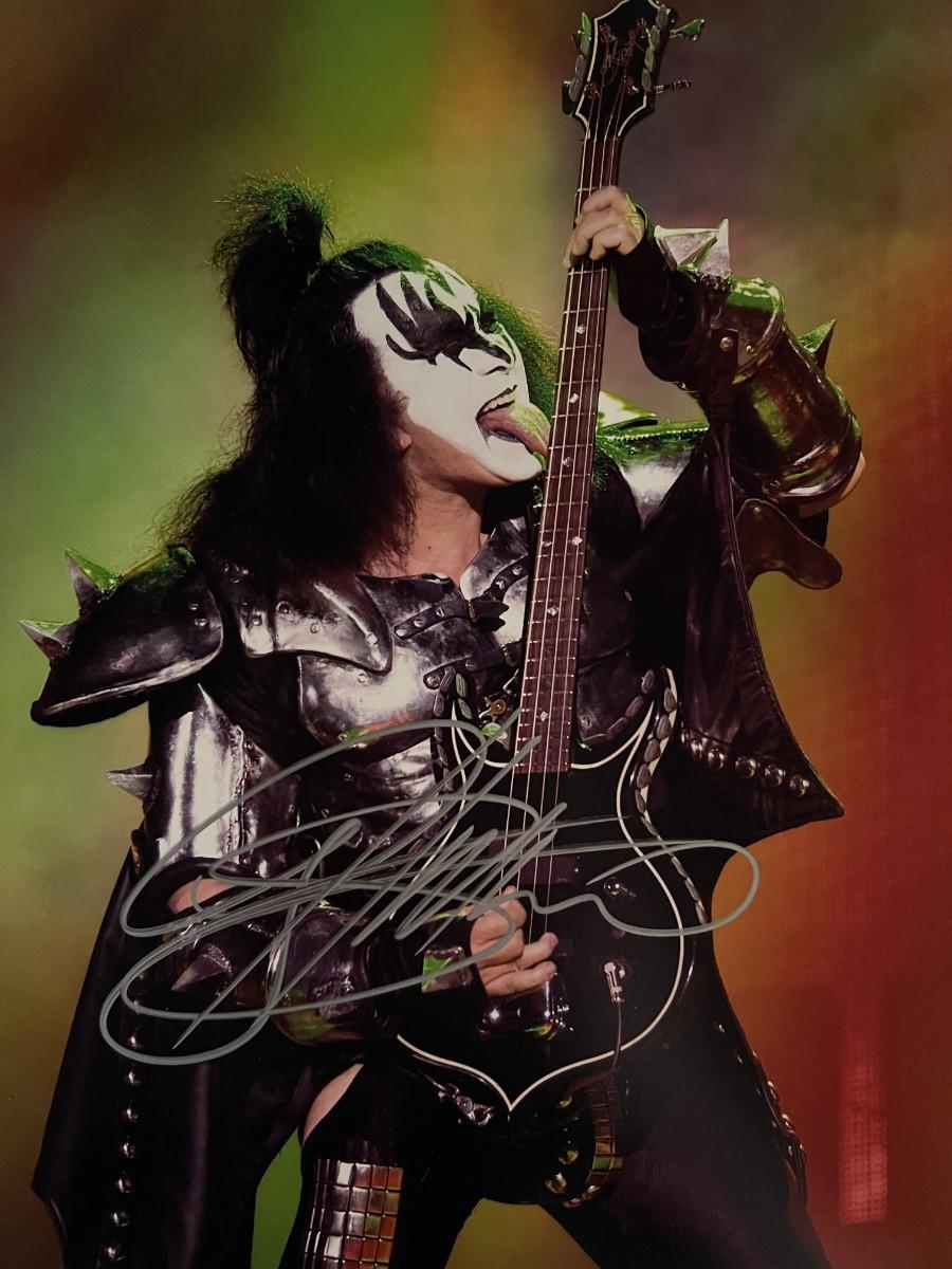 Kiss Gene Simmons Signed Photo 6991