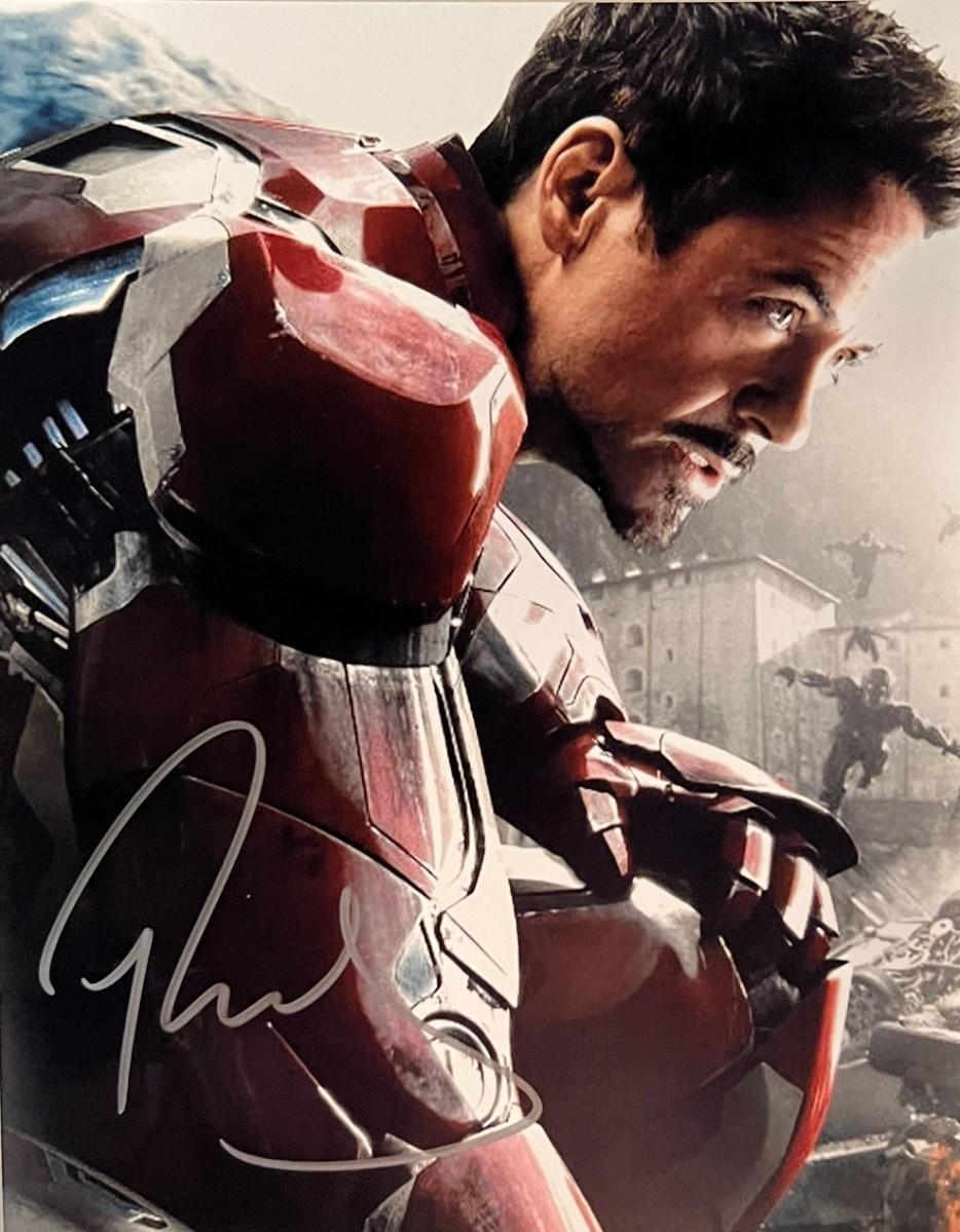 Avengers Age of Ultron Robert Downey Jr. signed photo | EstateSales.org