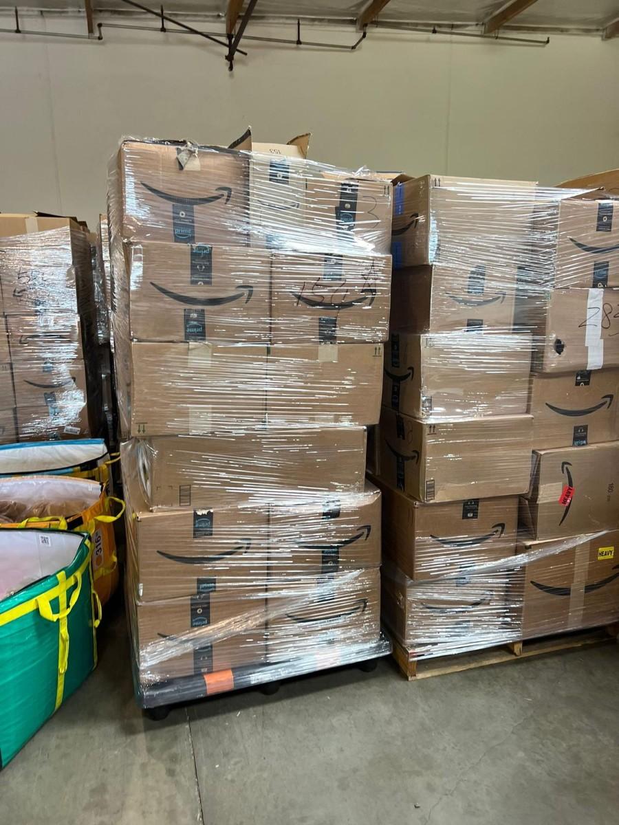 Amazon Pallet mixed General Merchandise 300 pcs Buy Now | EstateSales.org