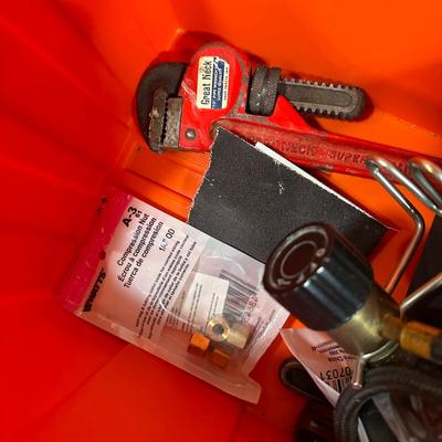 LOT 98Z: The Home Depot 19” Homer Box Tool Box - All Contents & Tools ...