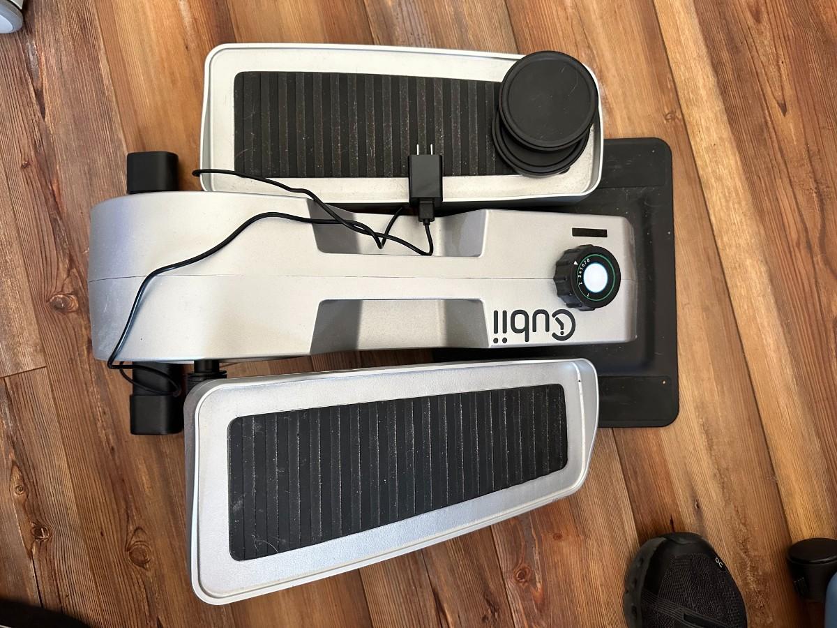 Cubii Pro Smart Under Desk Elliptical Machine F3A1 | EstateSales.org