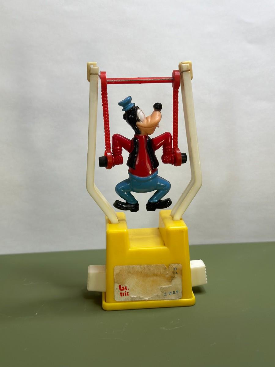 Vintage 1960s Goofy Tricky Trapeze Push Puppet Disney Toy with Sticker ...