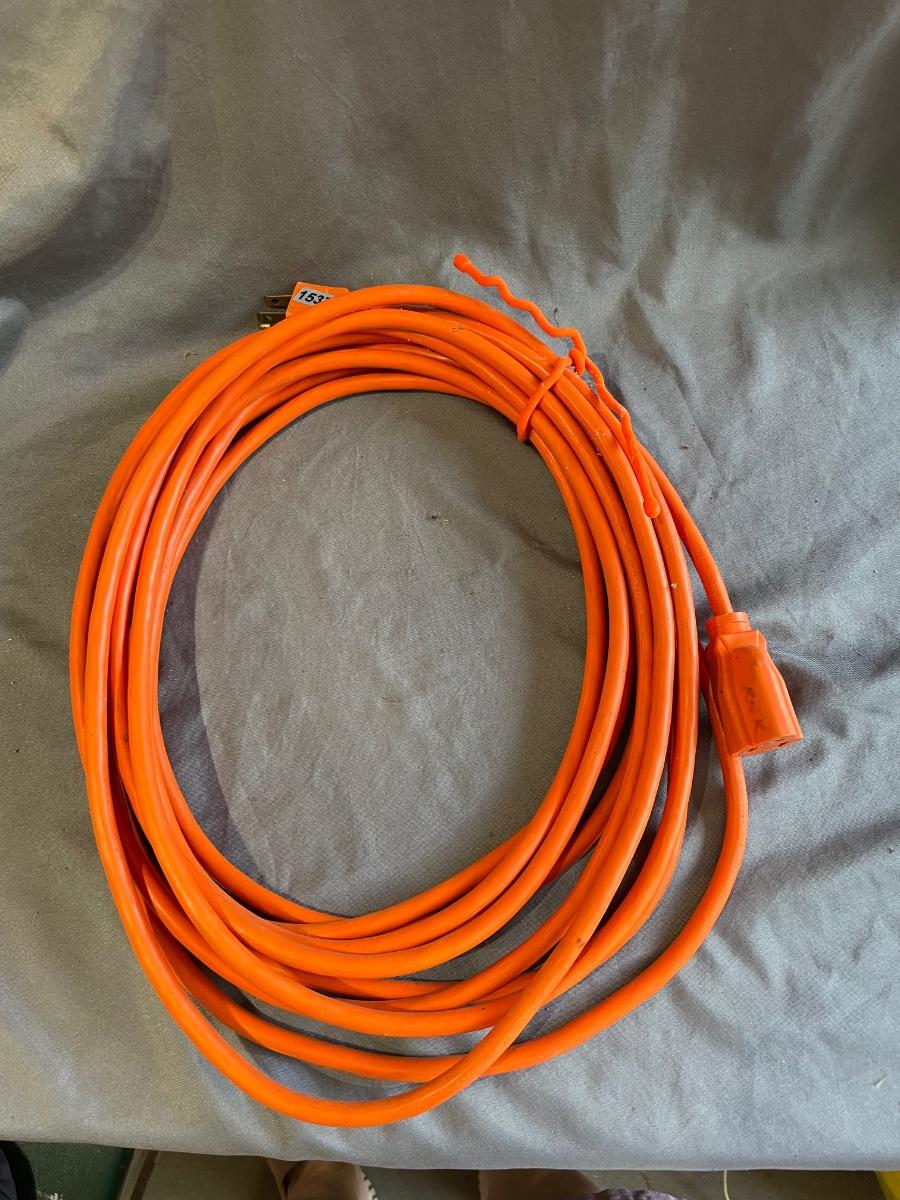 Electric cord | EstateSales.org