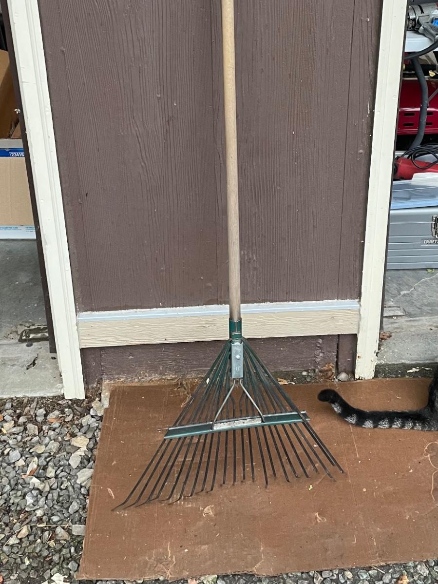 Rake* | EstateSales.org