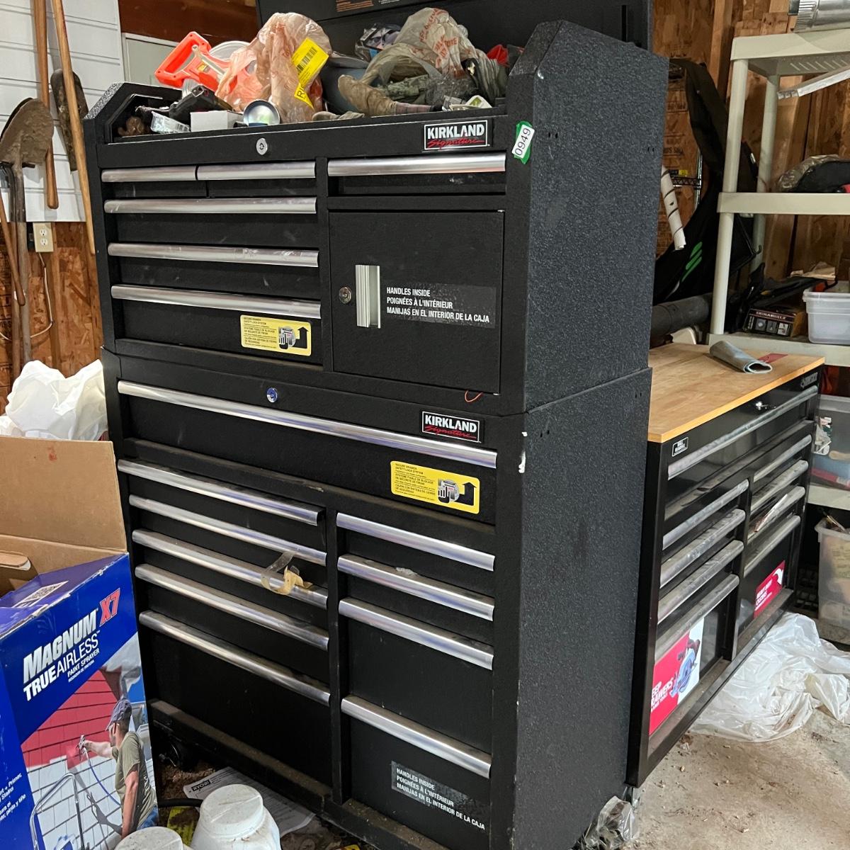 Kirkland Signature 42 Mobile 16 Drawer Tool Chest EstateSales
