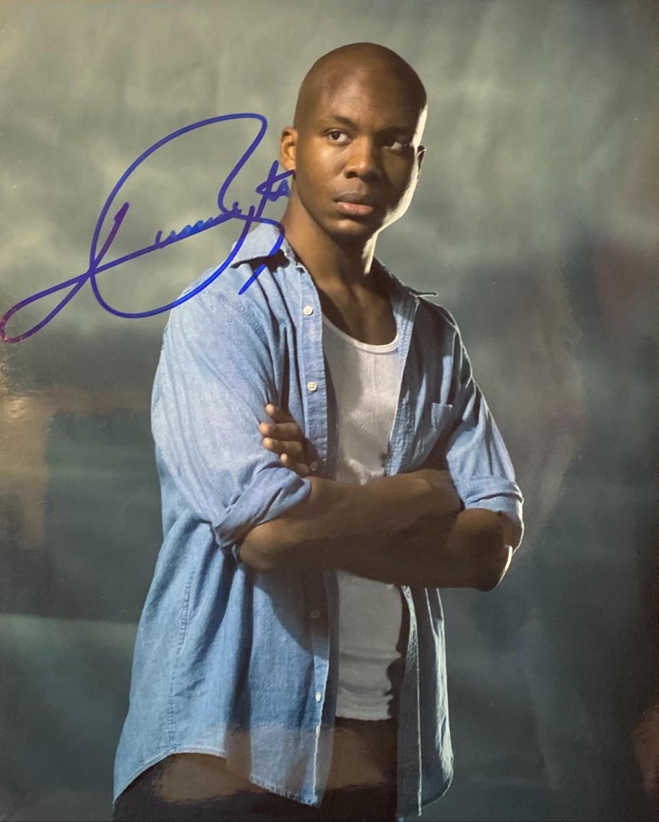 Leonard Roberts signed photo | EstateSales.org