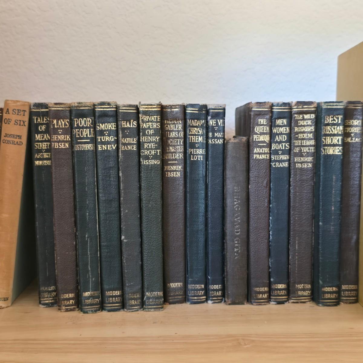 Modern Library Book Set | EstateSales.org