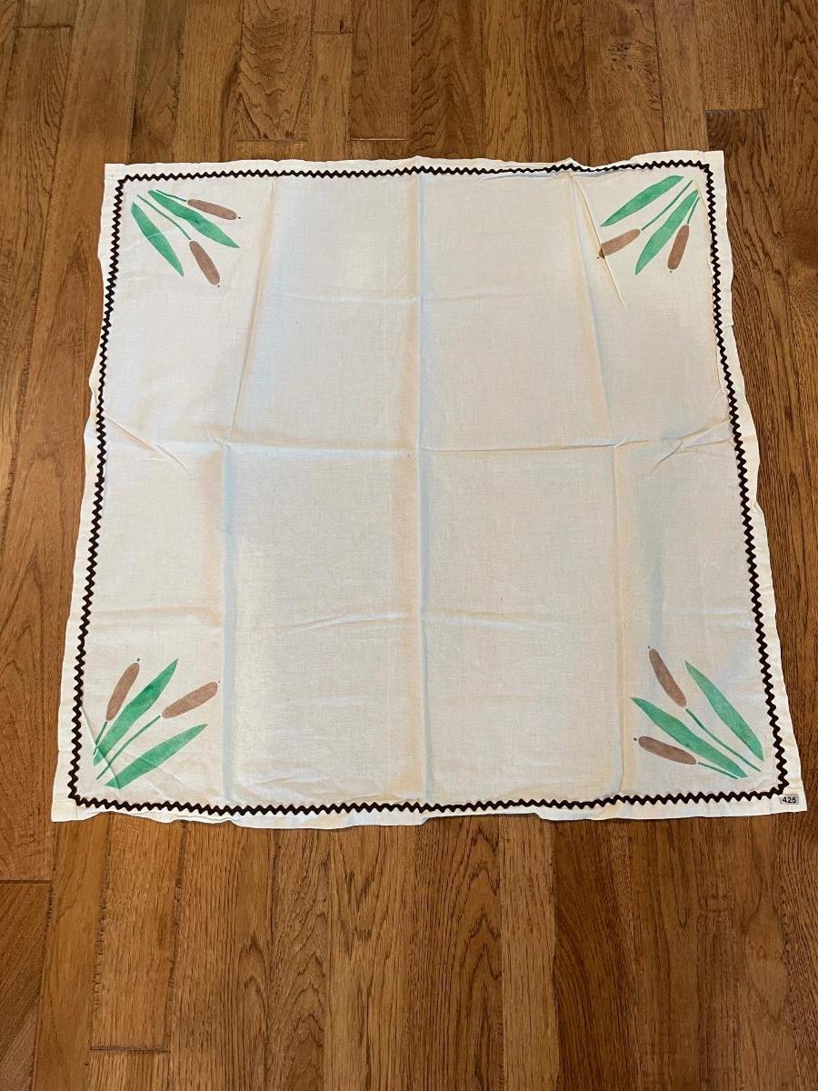 Rick rack trimmed,painted cat tails tablecloth | EstateSales.org