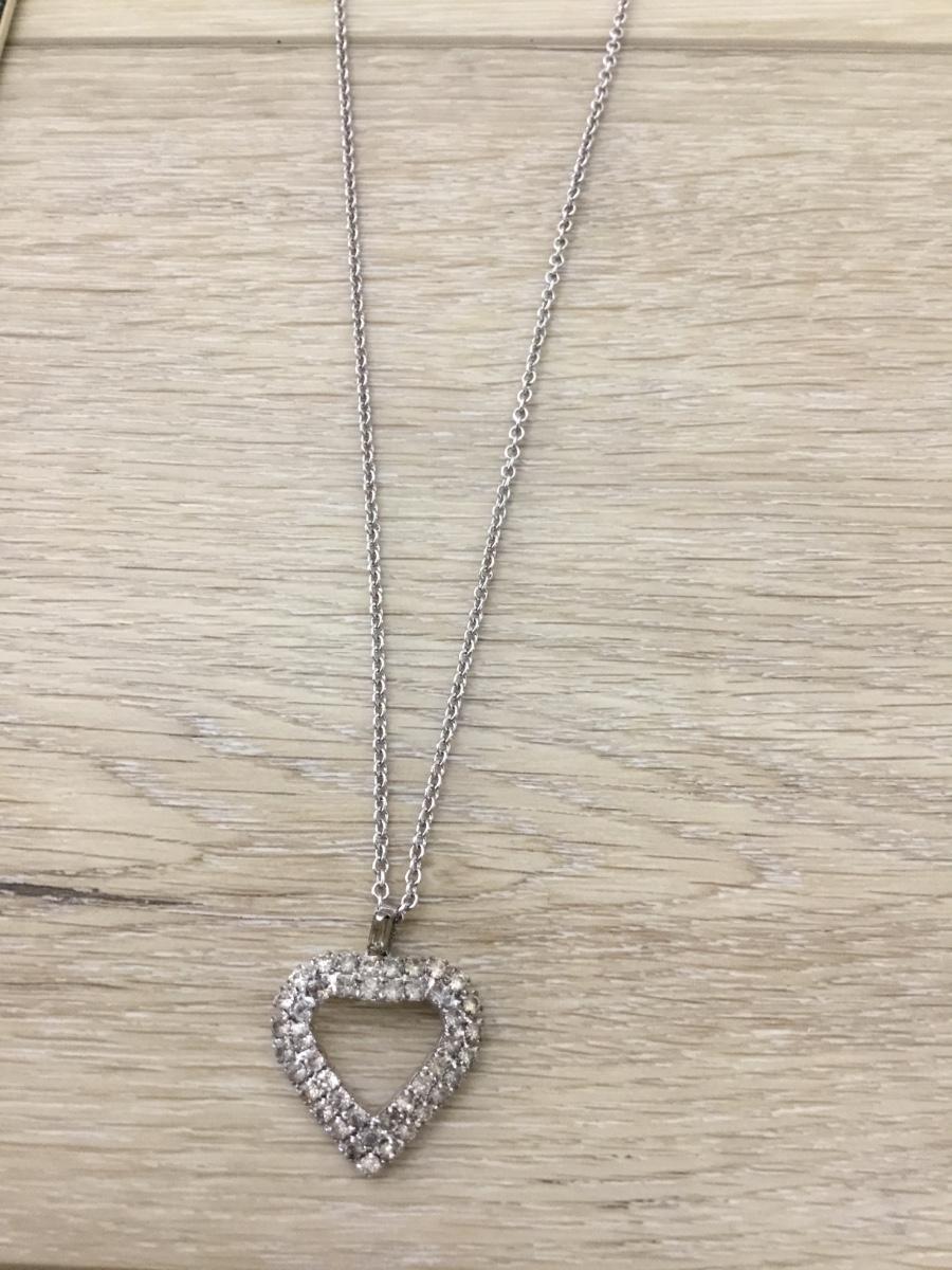 Sterling silver rhinestone heart necklace | EstateSales.org