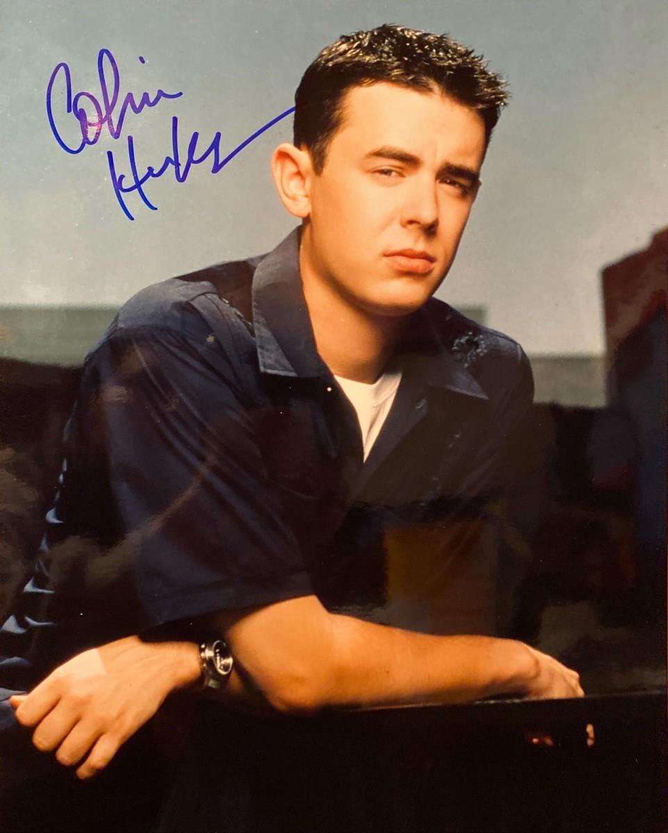 Colin Hanks signed photo | EstateSales.org
