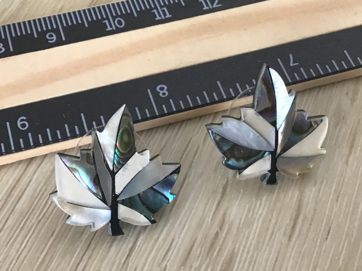 Shell Inlay leave Earrings | EstateSales.org