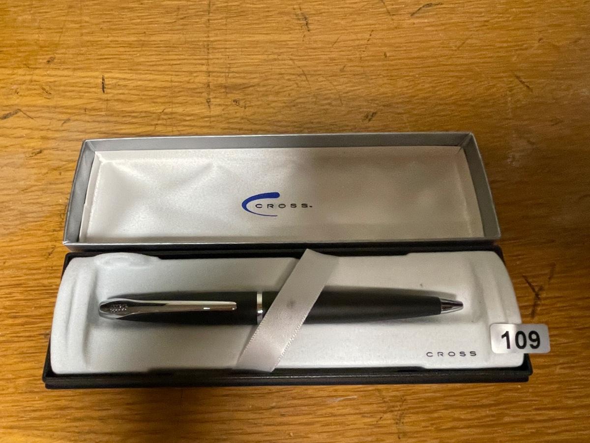 Cross pen | EstateSales.org