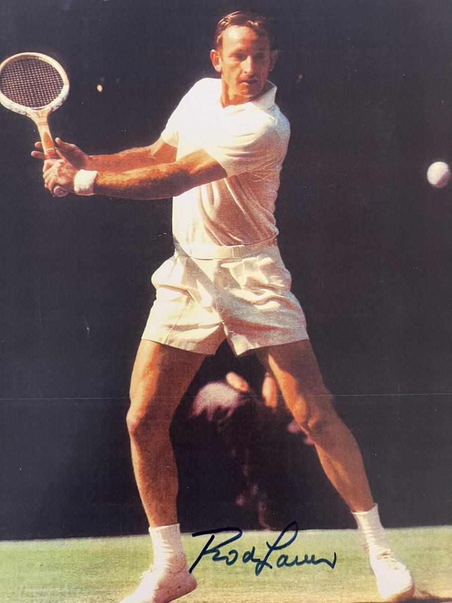 Tennis Great Rod Laver signed photo | EstateSales.org