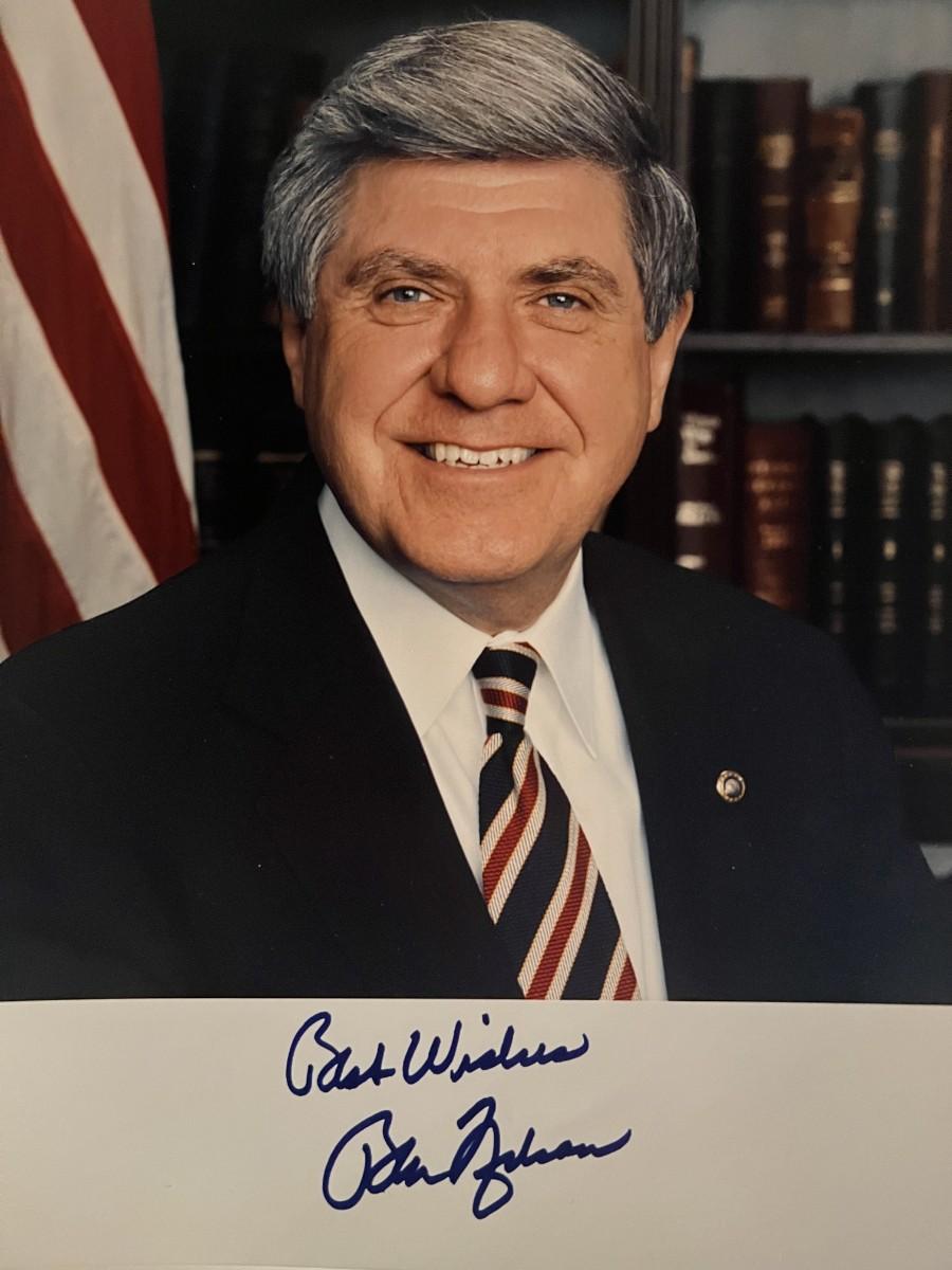 Ben Nelson facsimile signed photo | EstateSales.org