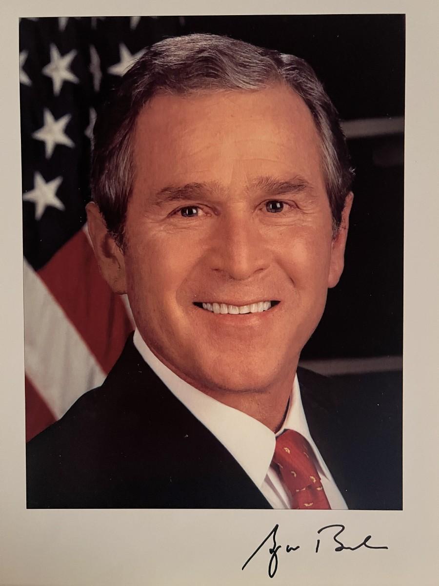 George W. Bush signed photo | EstateSales.org
