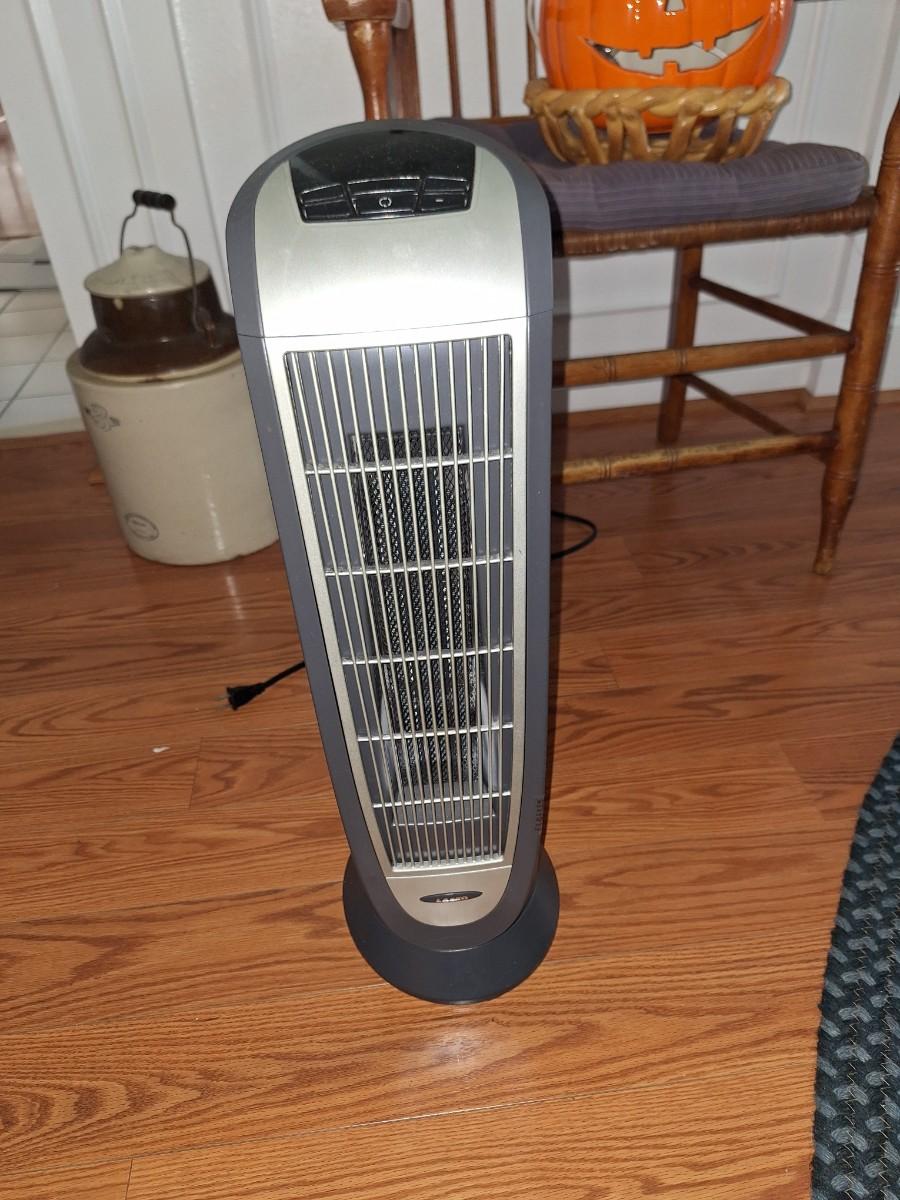 Lasko Heater | EstateSales.org