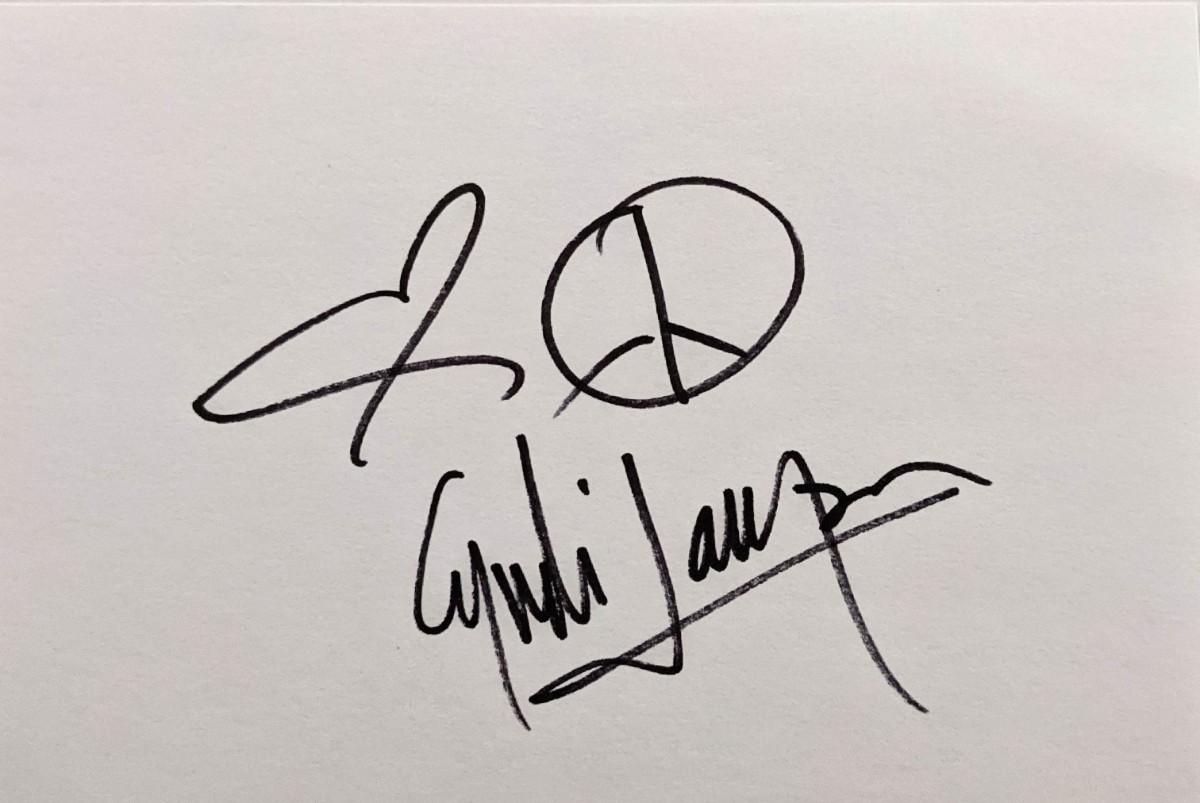 Cyndi Lauper original signature | EstateSales.org