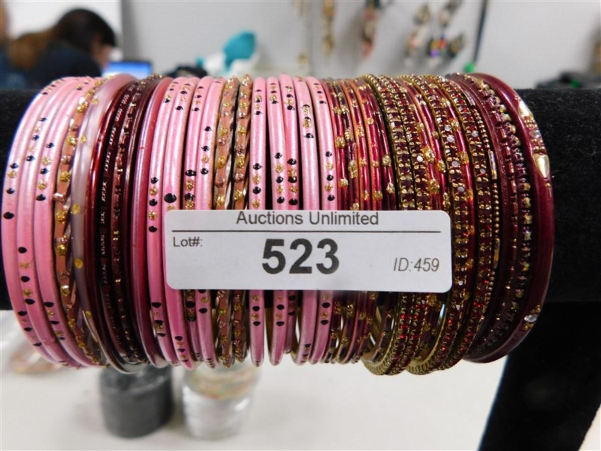 523 LOT OF 35 MULTI BANGLE BRACELETS | EstateSales.org