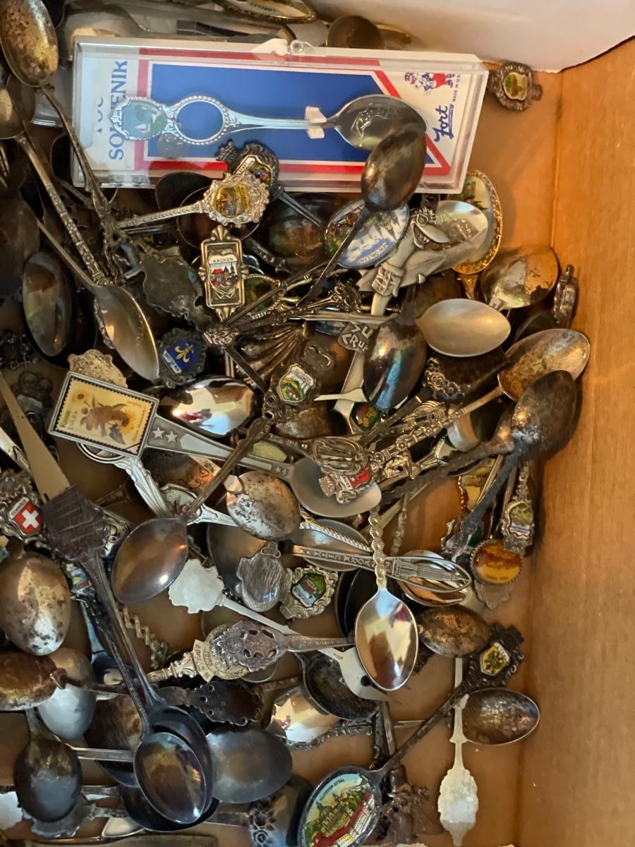 Box of collectors spoons | EstateSales.org