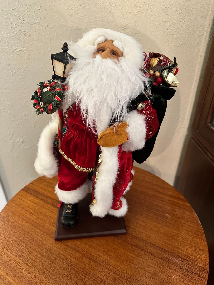 Santa Figure | EstateSales.org