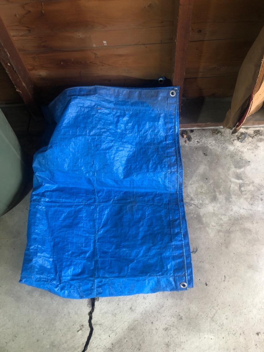 Tarp Blue | EstateSales.org