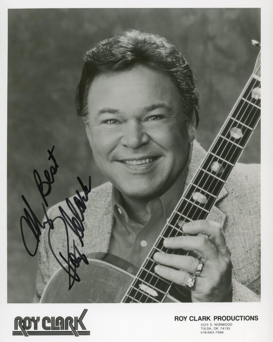 Roy Clark signed photo | EstateSales.org