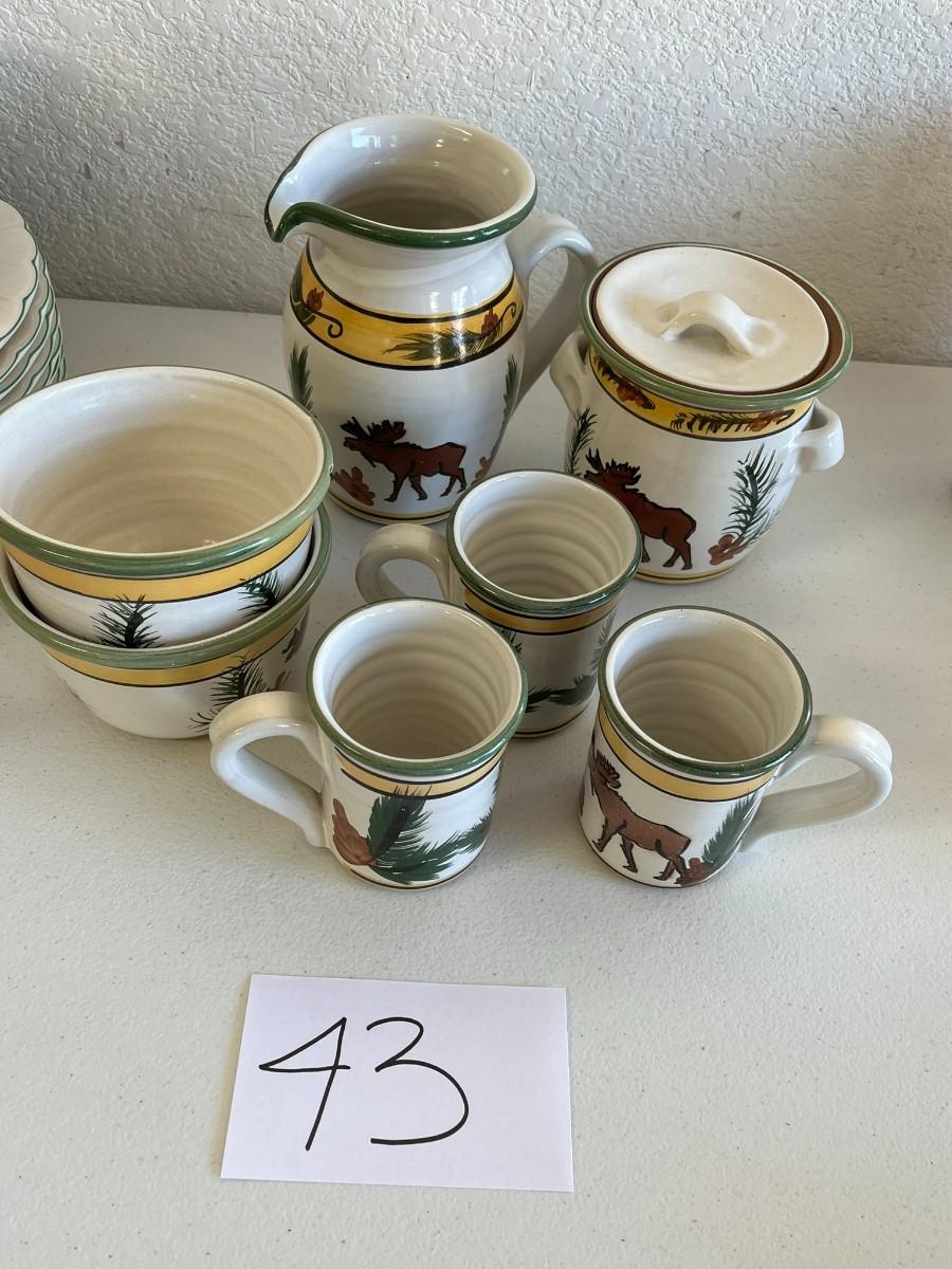 Stoneware Specialties Moose Pitcher Set | EstateSales.org