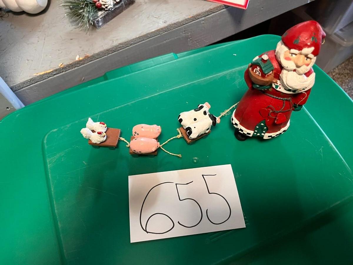 Farm Santa Pulling Farm Animals | EstateSales.org